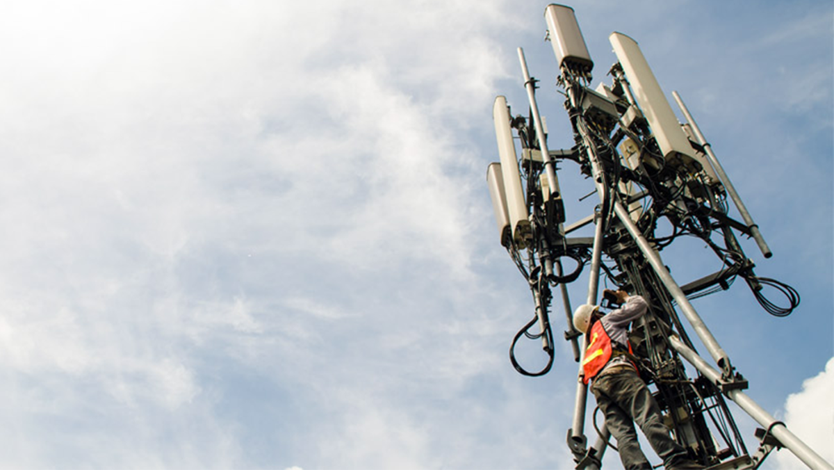 Fixed Wireless Vs Fiber Which Is Right For You